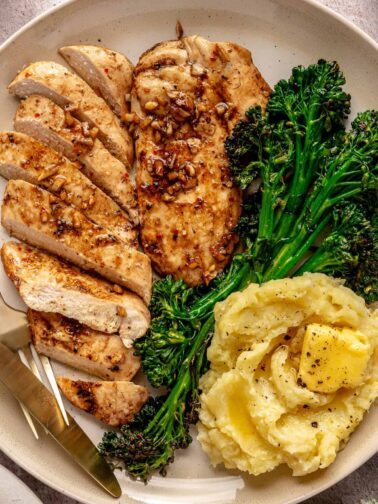Honey-Glazed Garlic Chicken Wings - Rachael's Good Eats