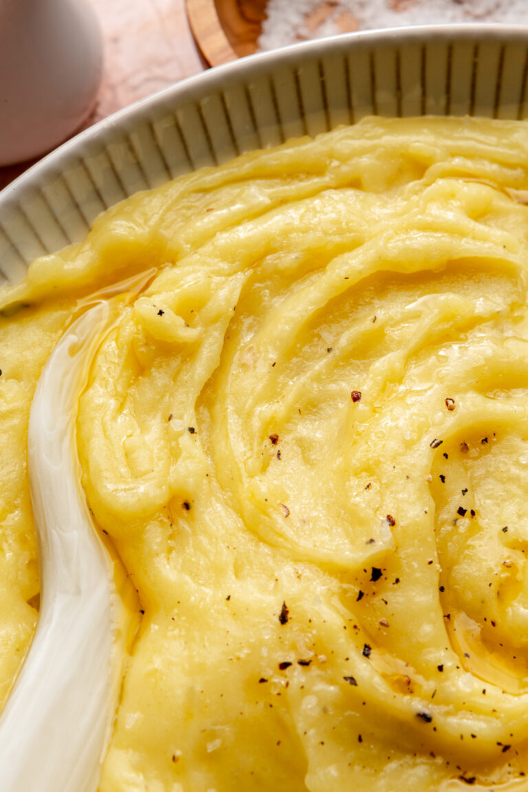 Creamy Buttery Mashed Potatoes - Rachael's Good Eats