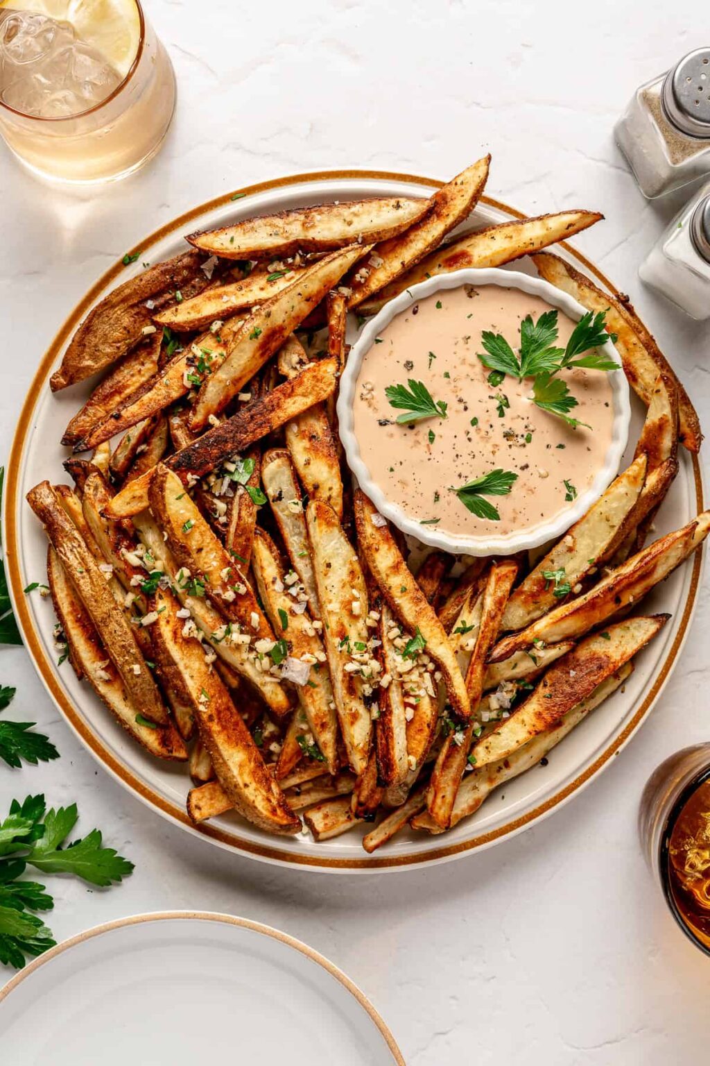 Gameday Garlic Fries - Rachael's Good Eats