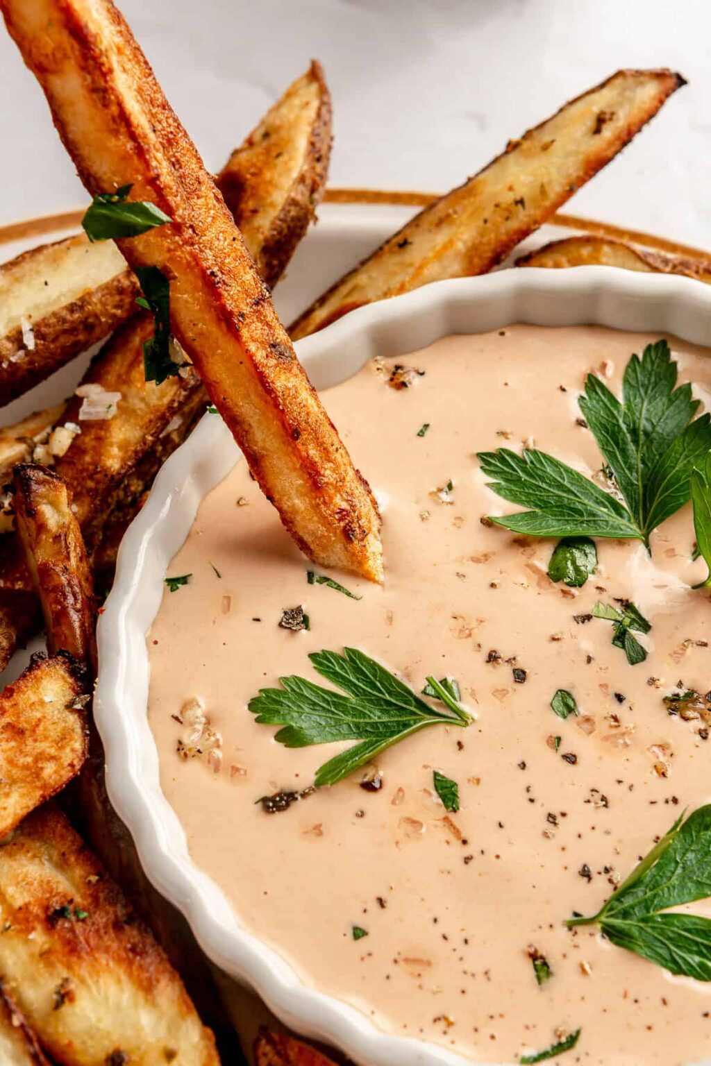 Gameday Garlic Fries - Rachael's Good Eats