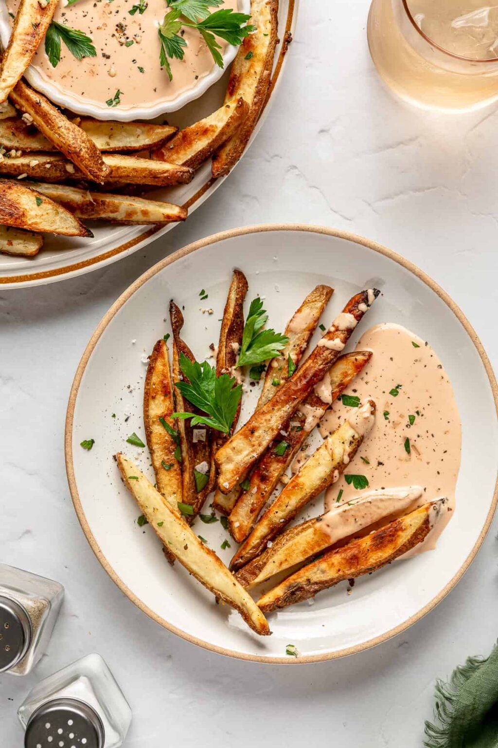 Gameday Garlic Fries - Rachael's Good Eats