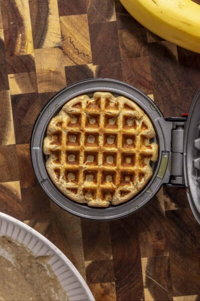 Mini Banana Waffles for Toddlers (Gluten-Free, Dairy-Free, No Added ...