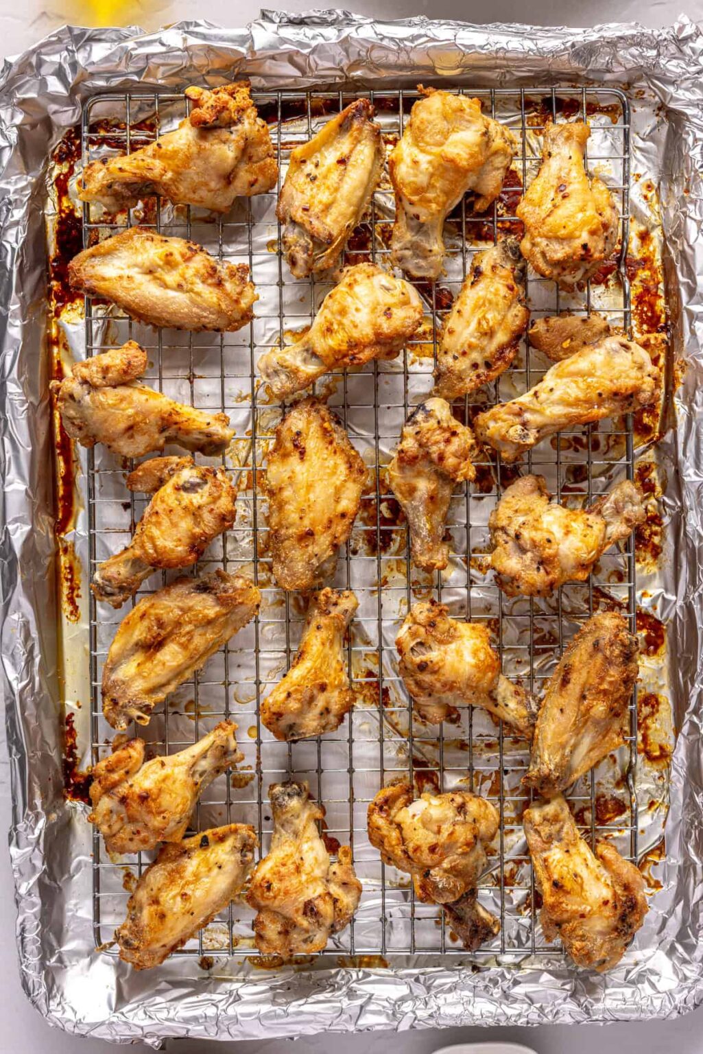 Crispy Baked Sticky Sesame Gochujang Wings - Rachael's Good Eats