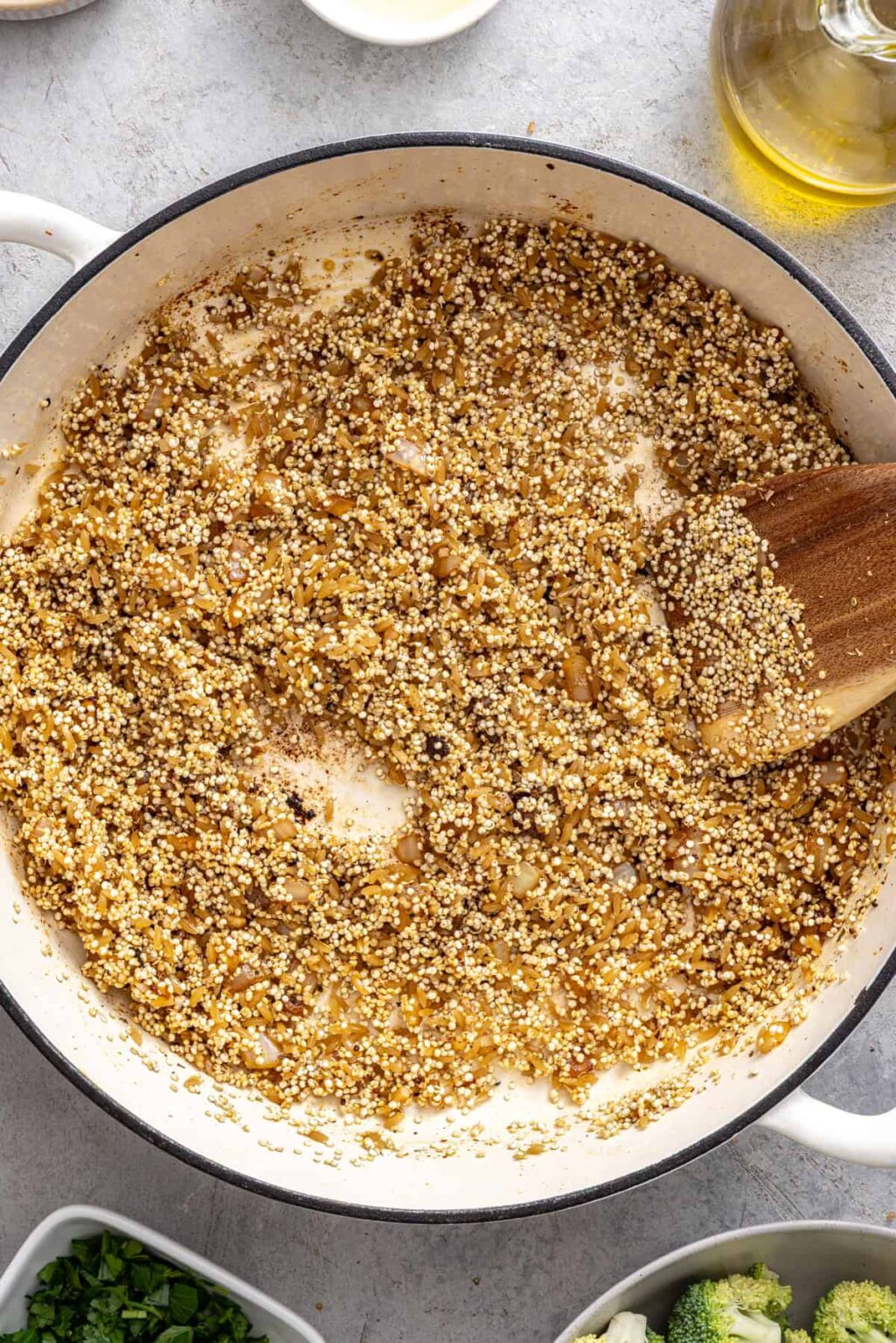 Lemon Herb Chicken Quinoa Pilaf - Rachael's Good Eats